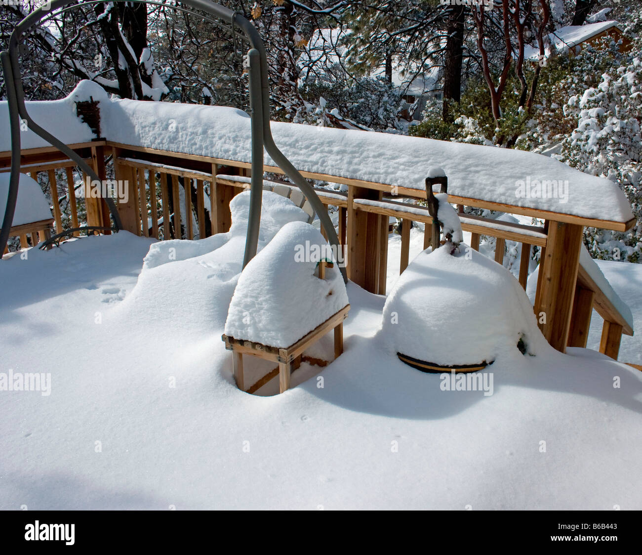 Early snow fall in Idyllwild California San Jacinto Mountain range ...