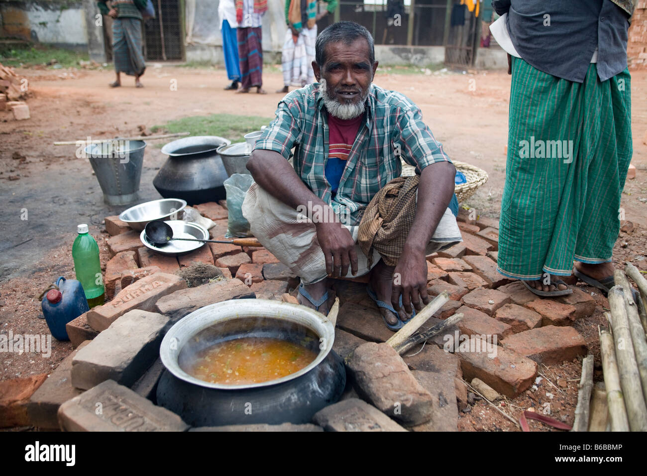Poor man of bangladesh hi-res stock photography and images - Alamy