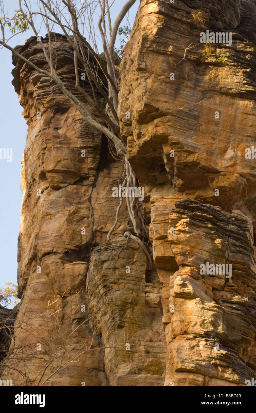 Layered sandstone hi-res stock photography and images - Alamy