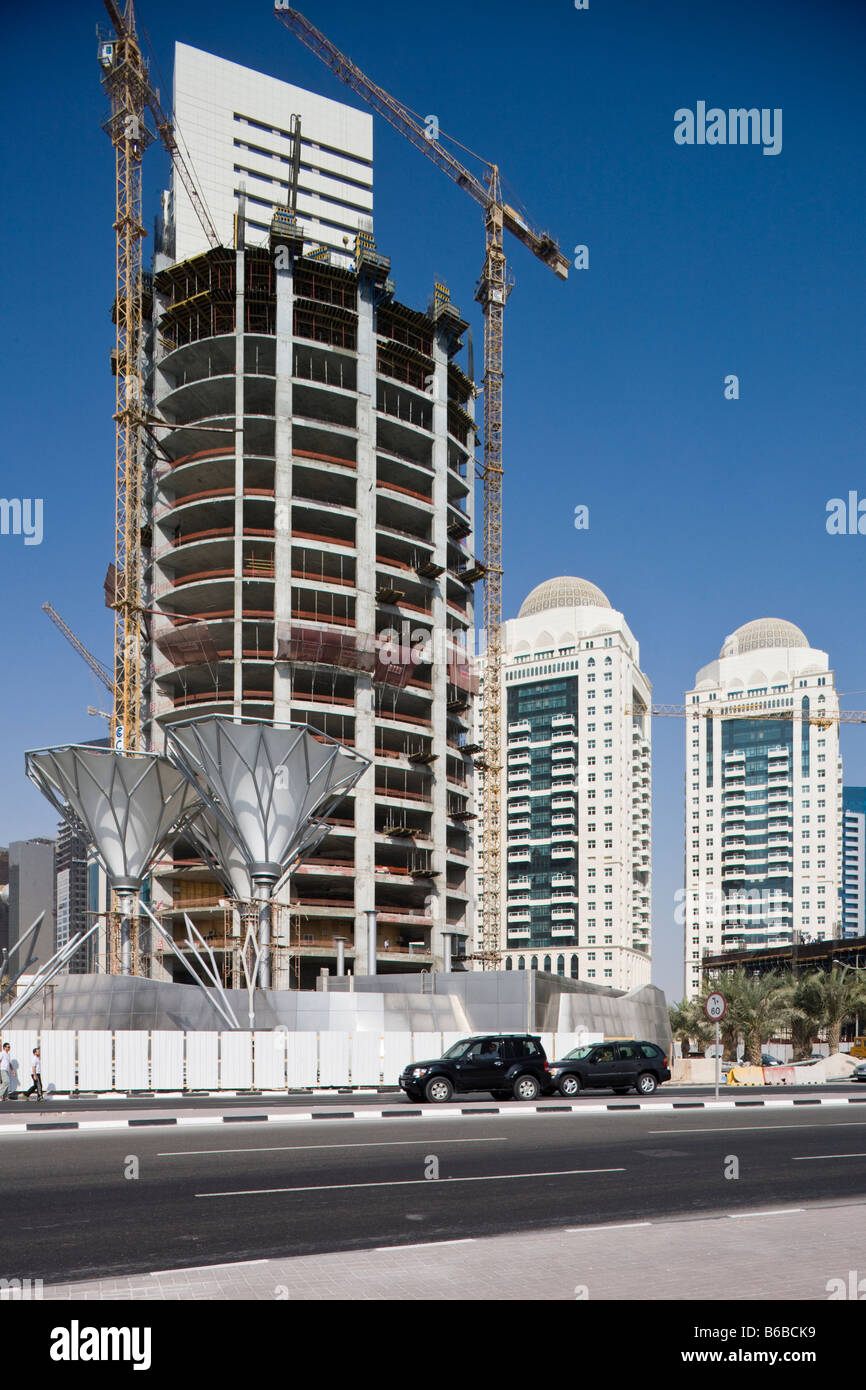 construction of highrise buildings in Doha, Qatar Stock Photo - Alamy