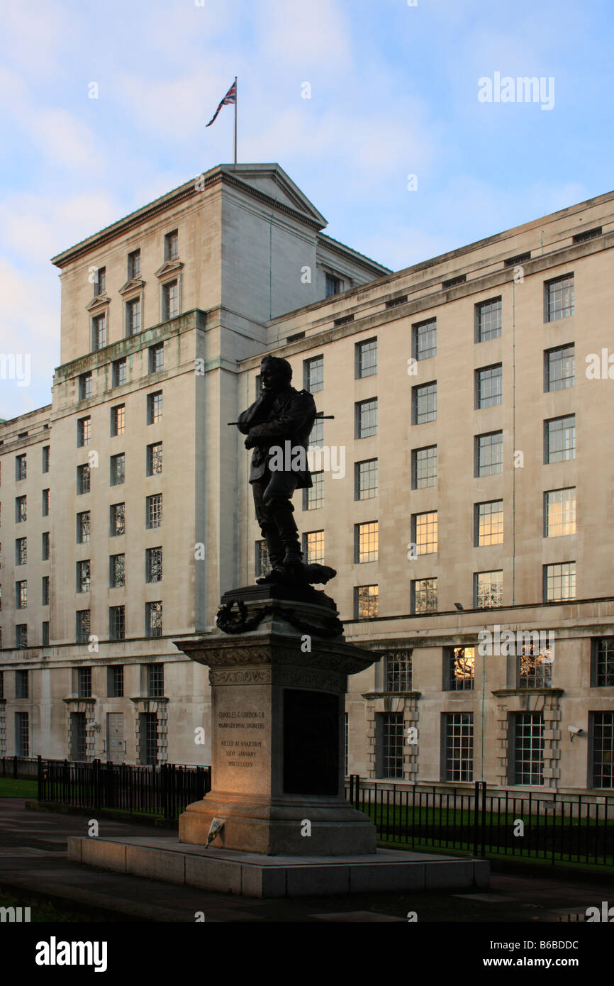Statue of General Gordon Stock Photo - Alamy