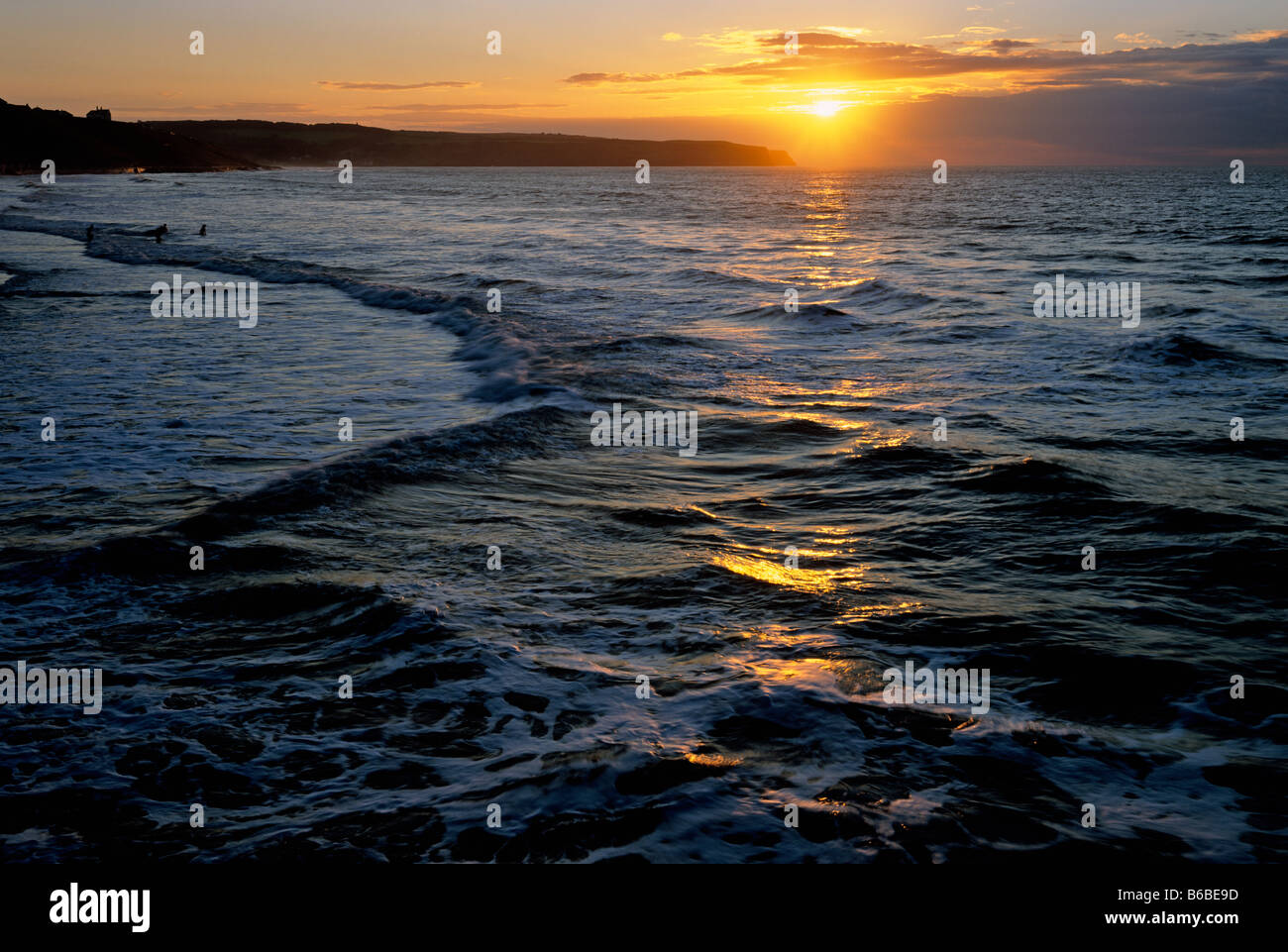 Sunset light over sea hi-res stock photography and images - Alamy