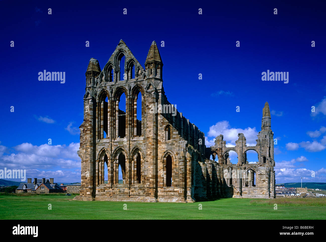 Whitby Abbey, North Yorkshire Stock Photo - Alamy