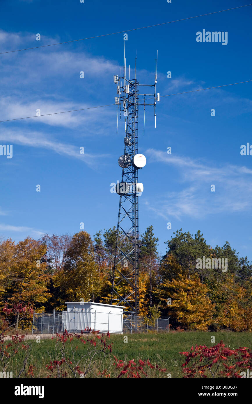 Communications Tower for Cell Phone operation Stock Photo - Alamy
