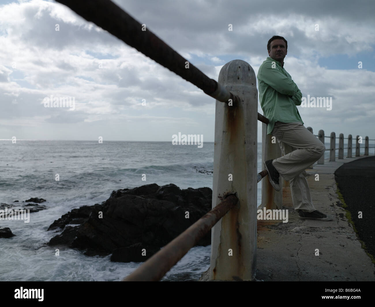 Handrails and guardrails hi-res stock photography and images - Alamy