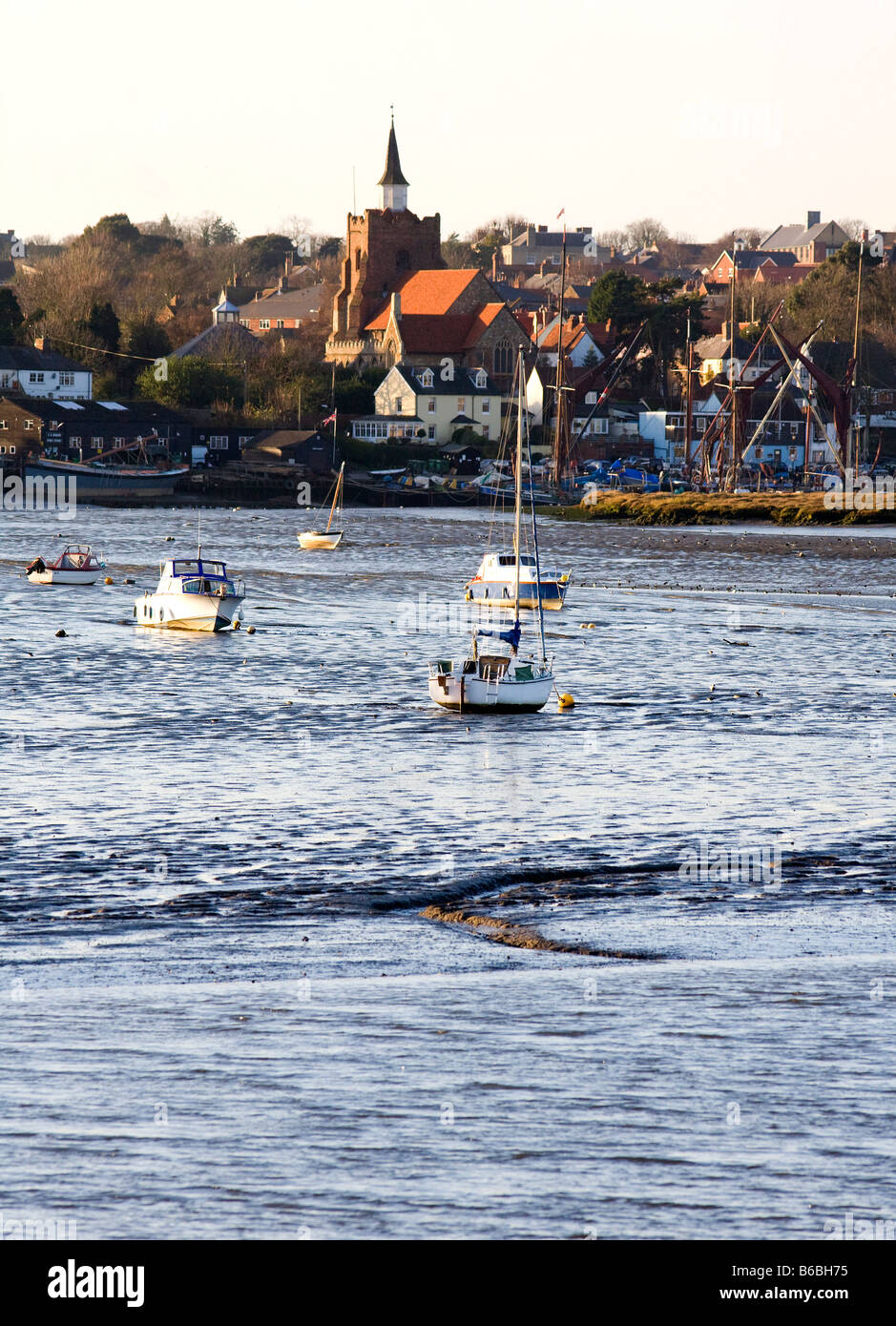 Maldon Town and church viewed across the estuary Stock Photo - Alamy