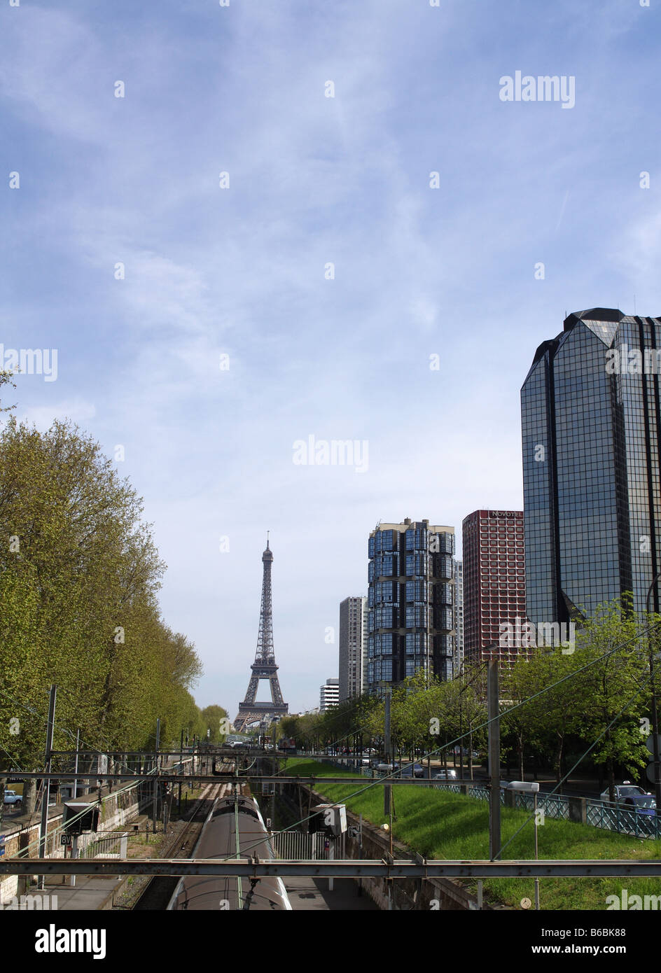 Eiffel Tower from Javel Station showing Paris Skyline Stock Photo - Alamy