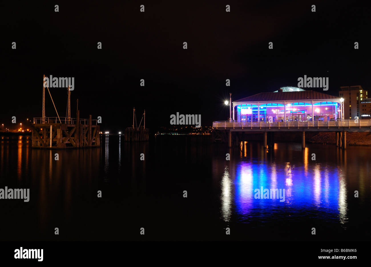 Night picture of a Cardiff bay restaurant Stock Photo - Alamy