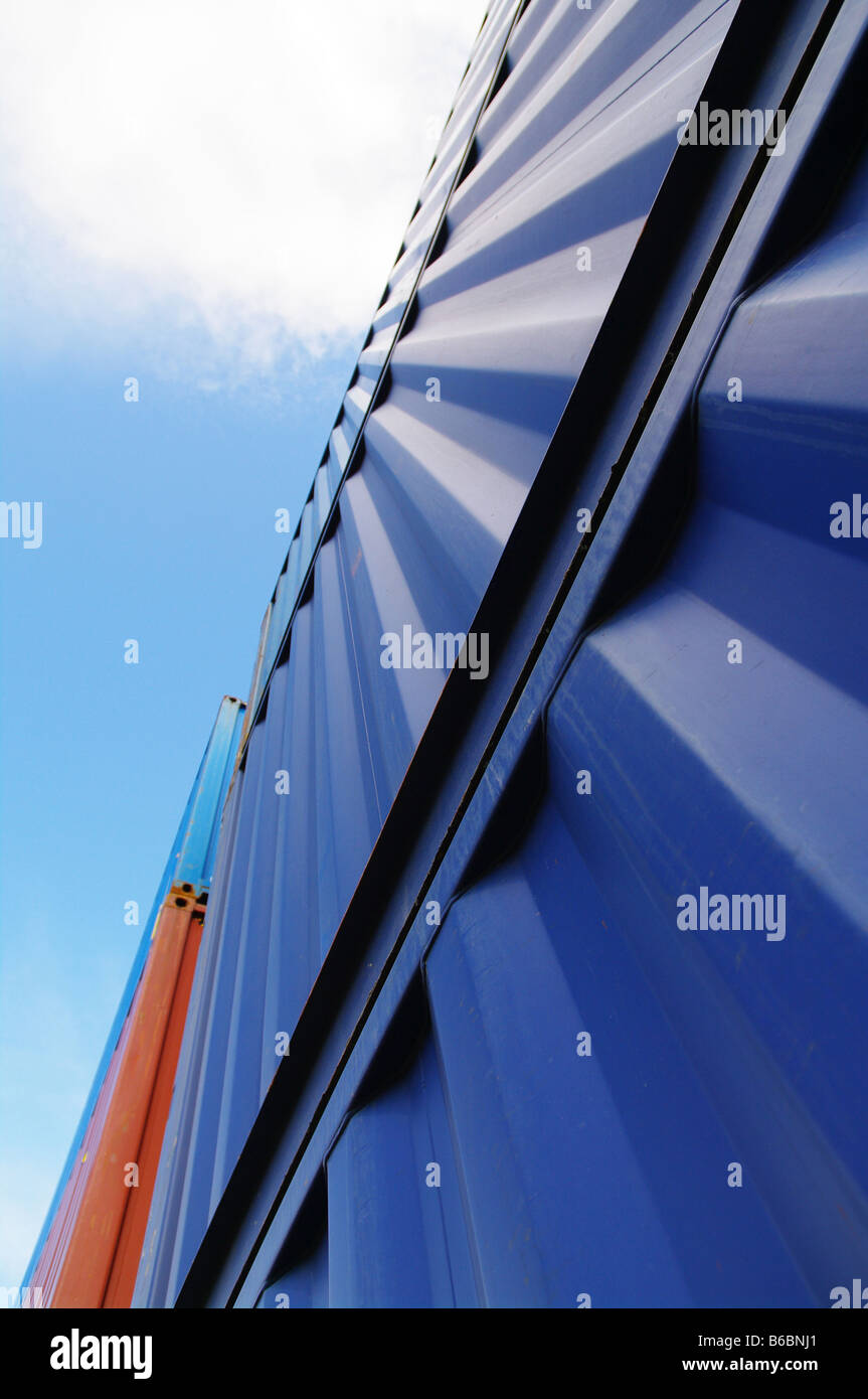 Stacked trailers hi-res stock photography and images - Alamy