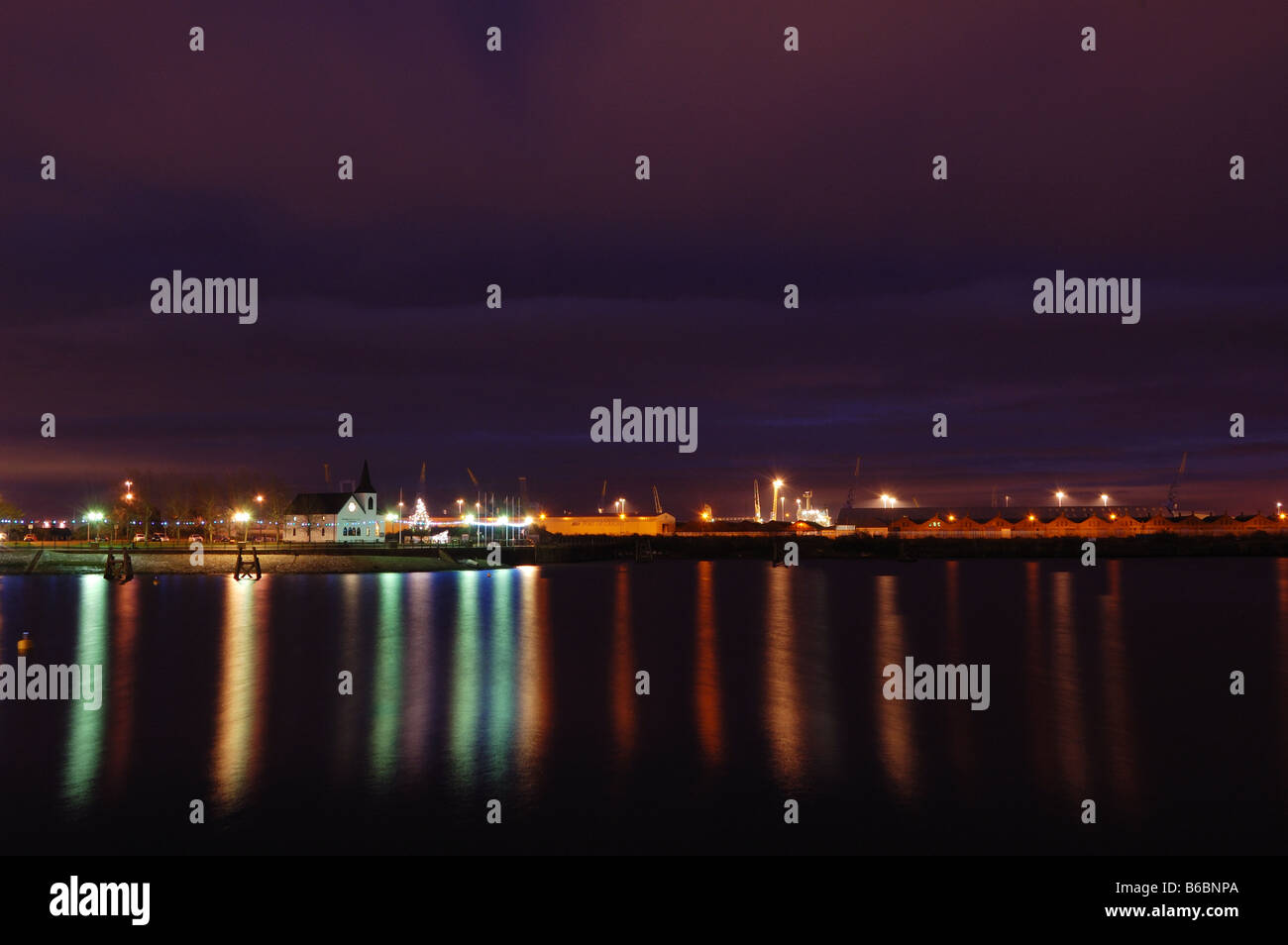 Cardiff bay mermaid quay night hi-res stock photography and images - Alamy