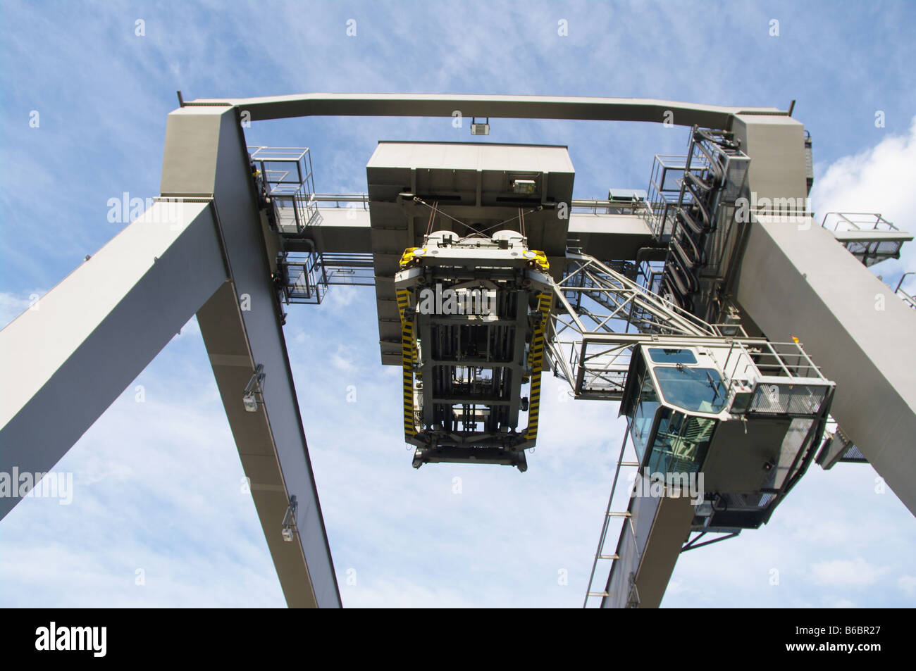 crane for containers at terminal Stock Photo - Alamy