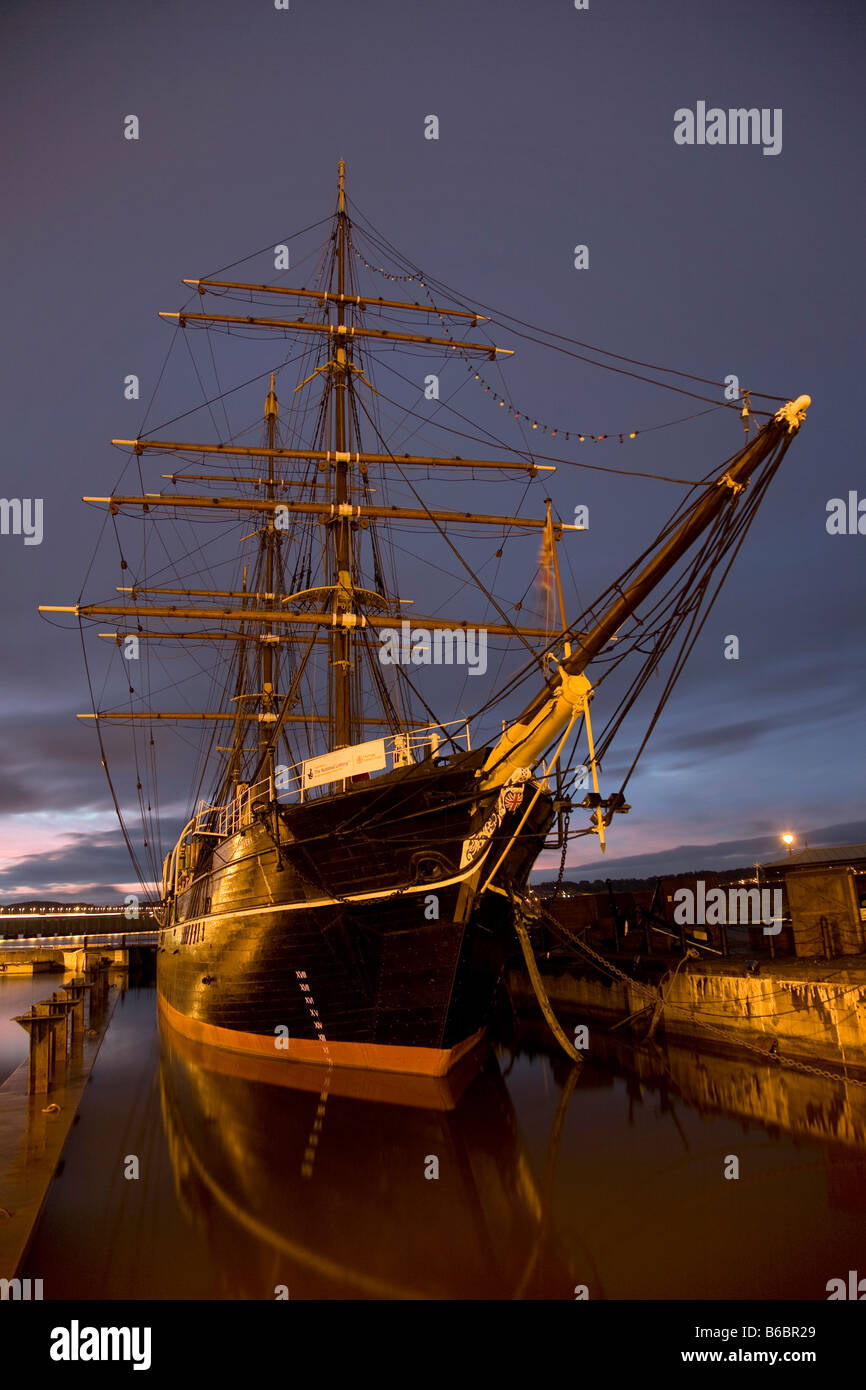 RRS Discovery wooden three-masted research ship. Captain Scott's Arctic ...