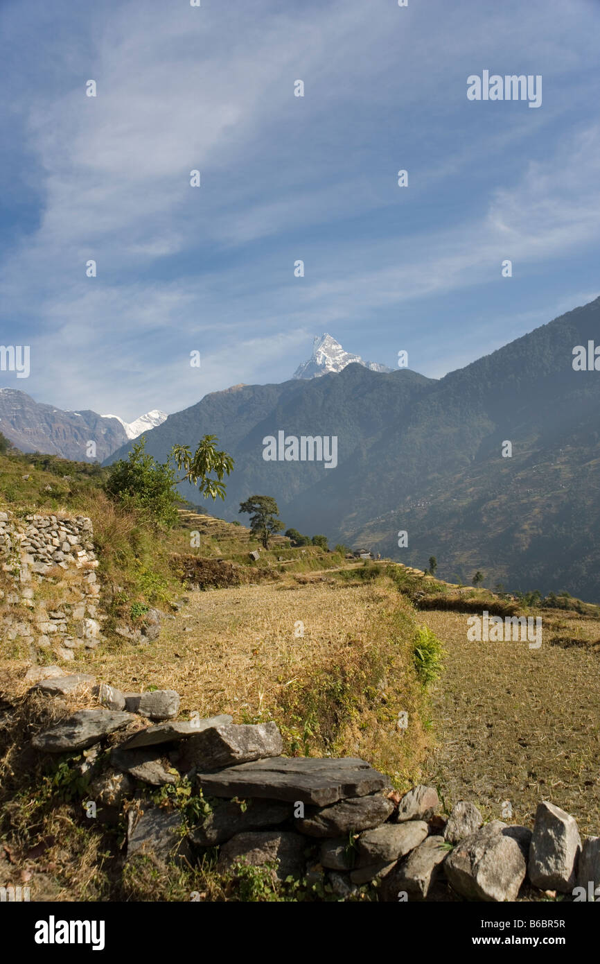 Fishtail Mountain on the path from the side of the Modi River valley ...