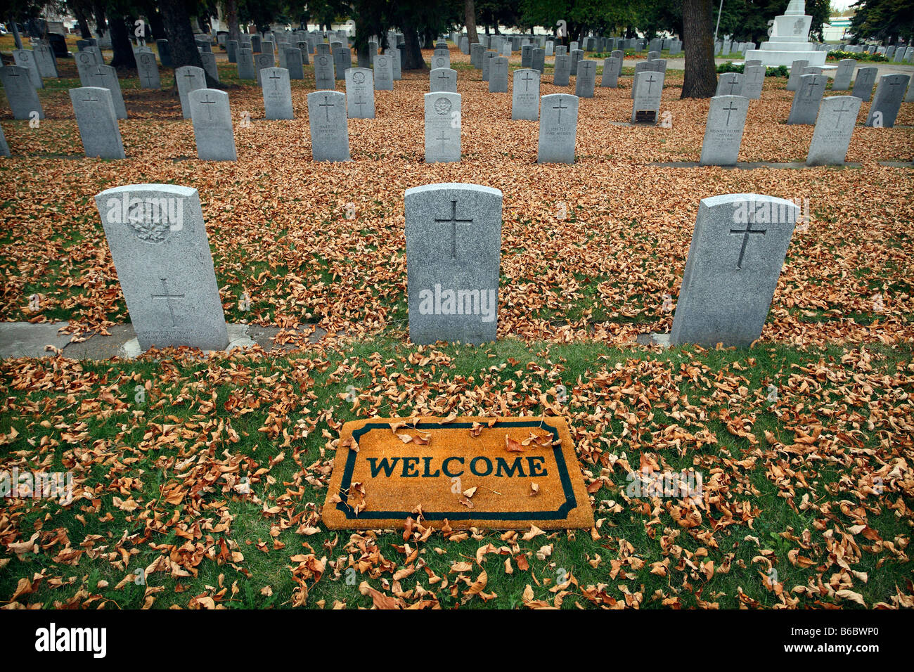 Edmonton cemetery hi-res stock photography and images - Alamy