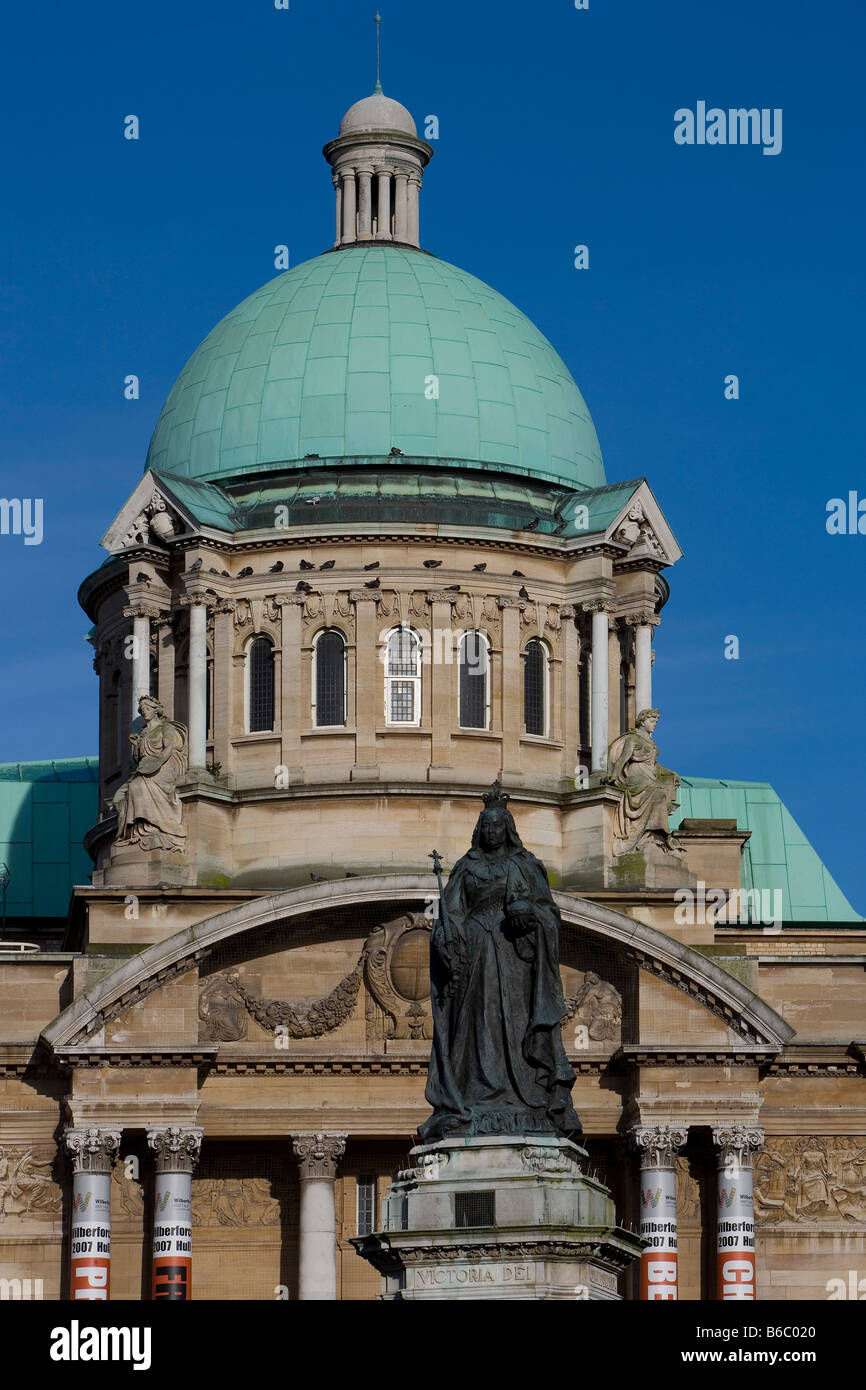 Kingston Upon Hull Hull City Hall Queen Victoria Memorial East Riding ...