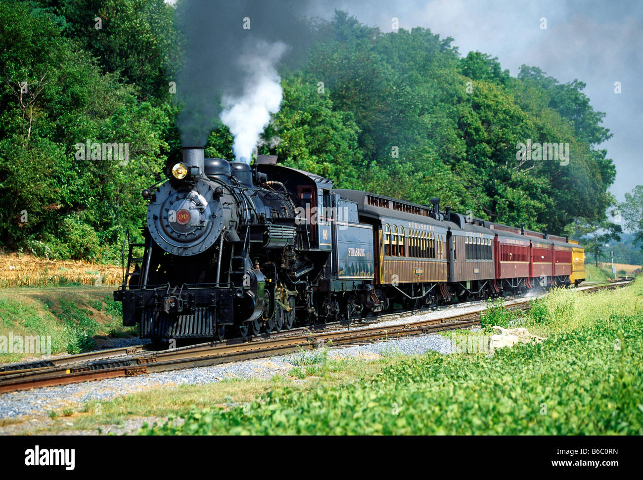 Locomotive engine pulling the Strasburg Railroad, the oldest short-line ...