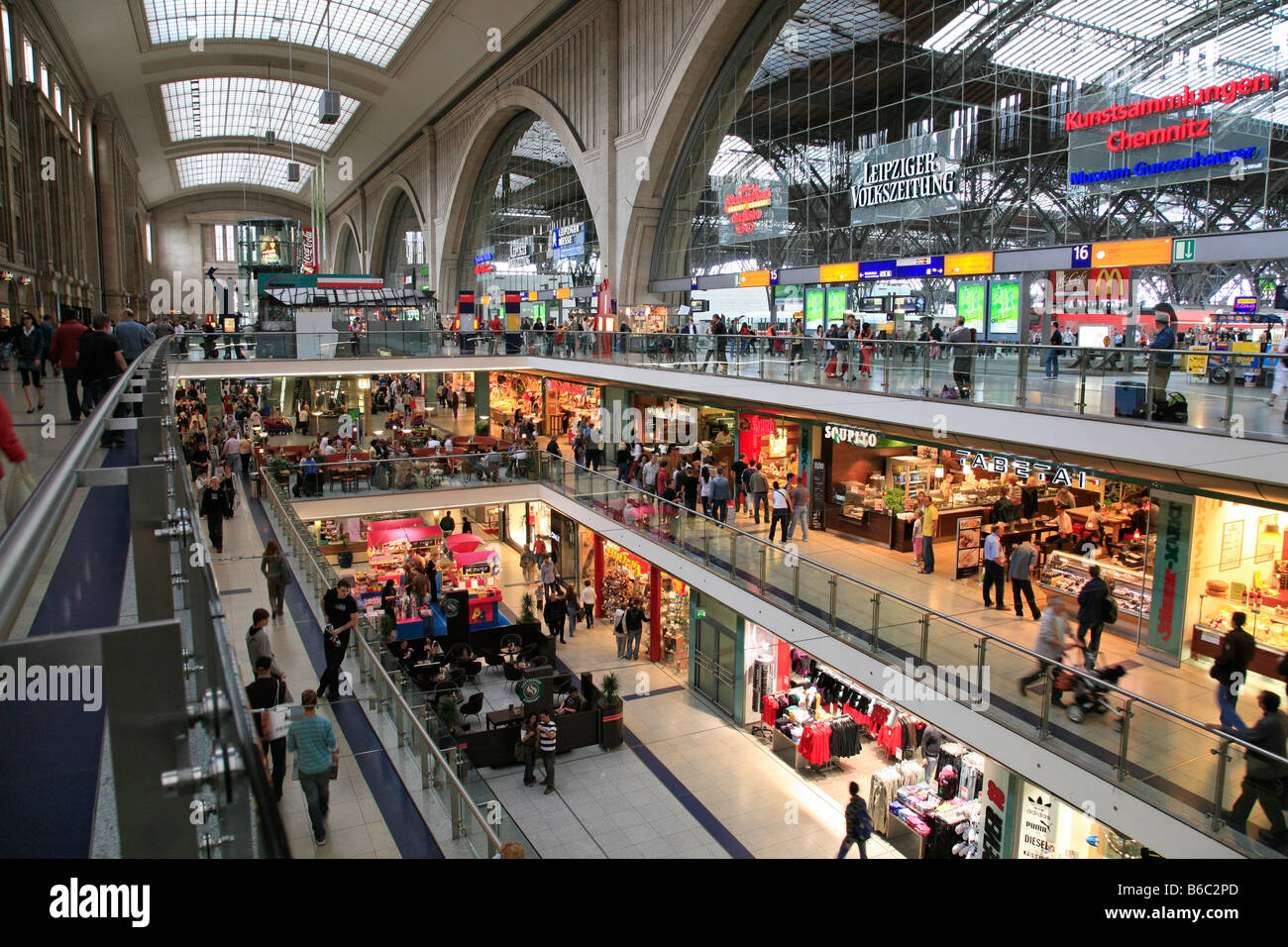 shopping mile so called Promenaden in the central station of Leipzig ...
