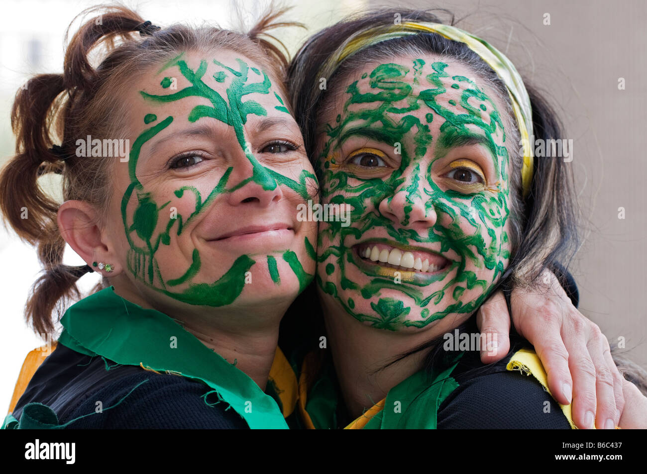Culture ireland laugh laughing adult adults minstrel hi-res stock ...