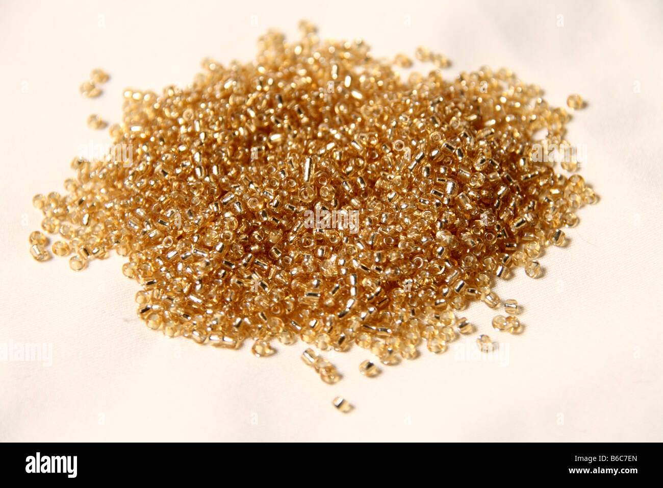Golden seed hi-res stock photography and images - Alamy