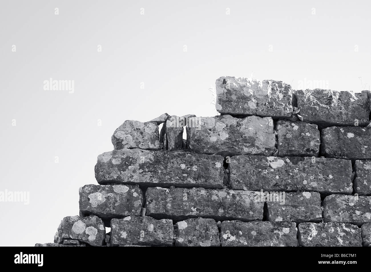 Old brick wall fort hi-res stock photography and images - Alamy