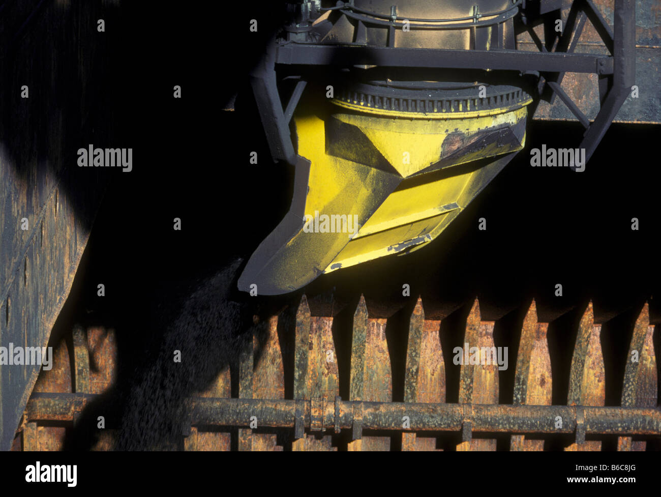 Coal loading terminal vancouver hi-res stock photography and images - Alamy