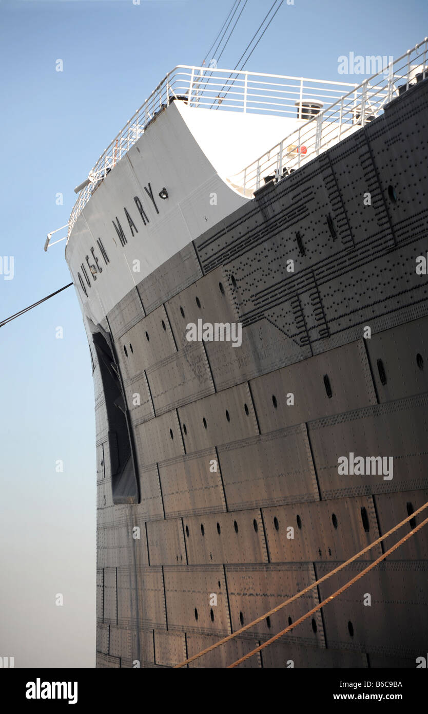Prow of the Queen Mary ocean liner Stock Photo - Alamy