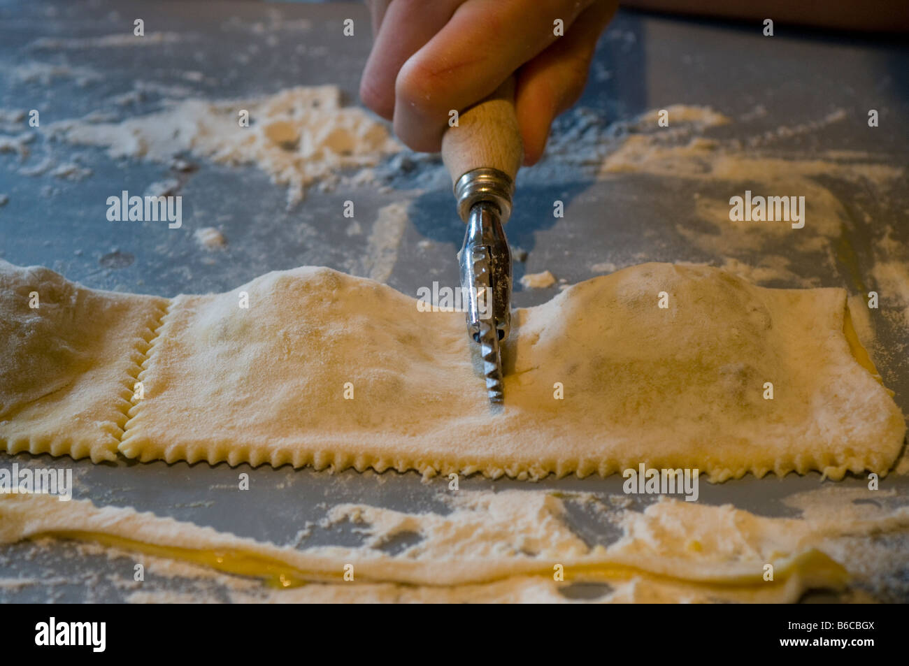 Pasta wheel cutter hi-res stock photography and images - Alamy