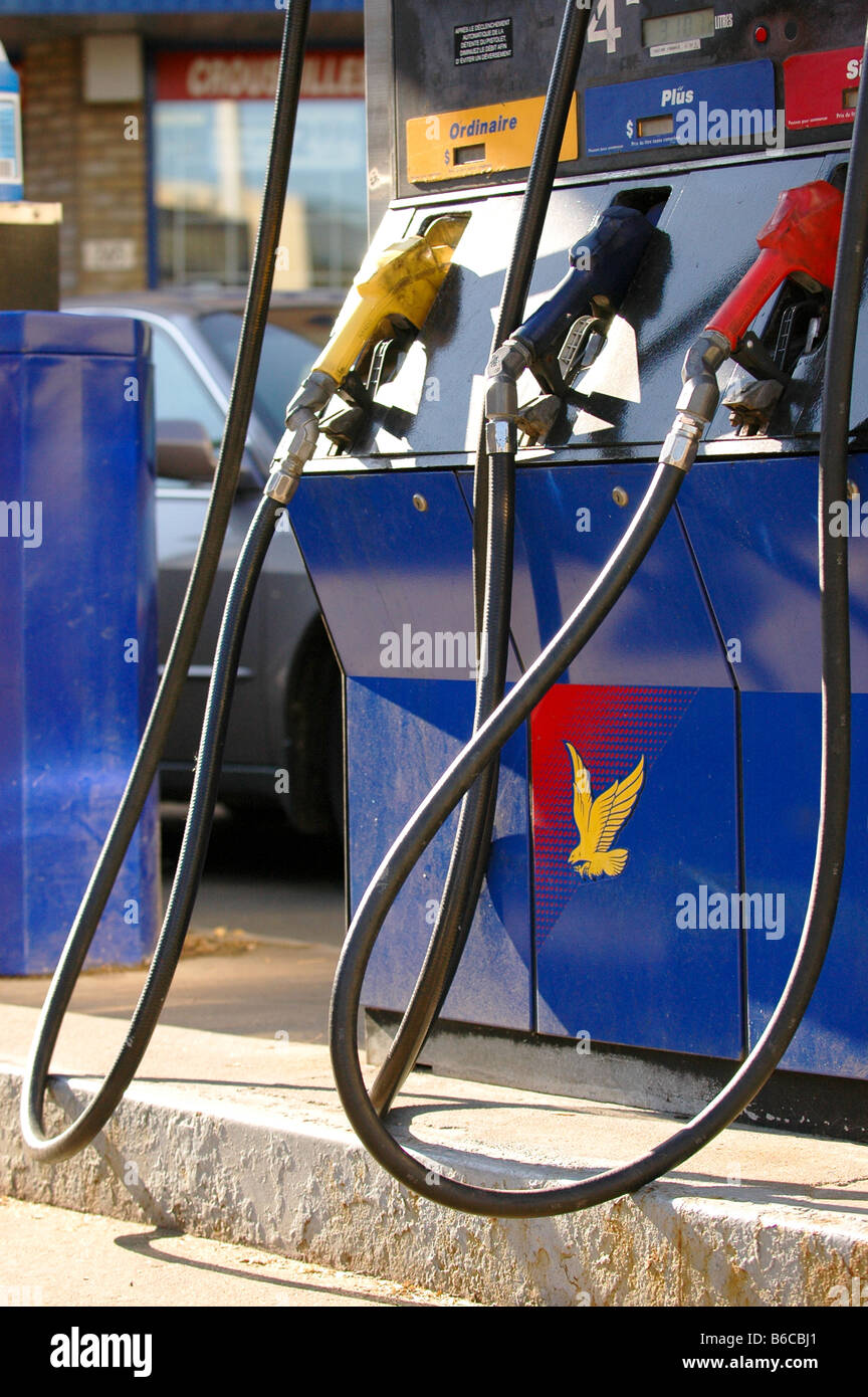 Total petrol pump hi-res stock photography and images - Alamy