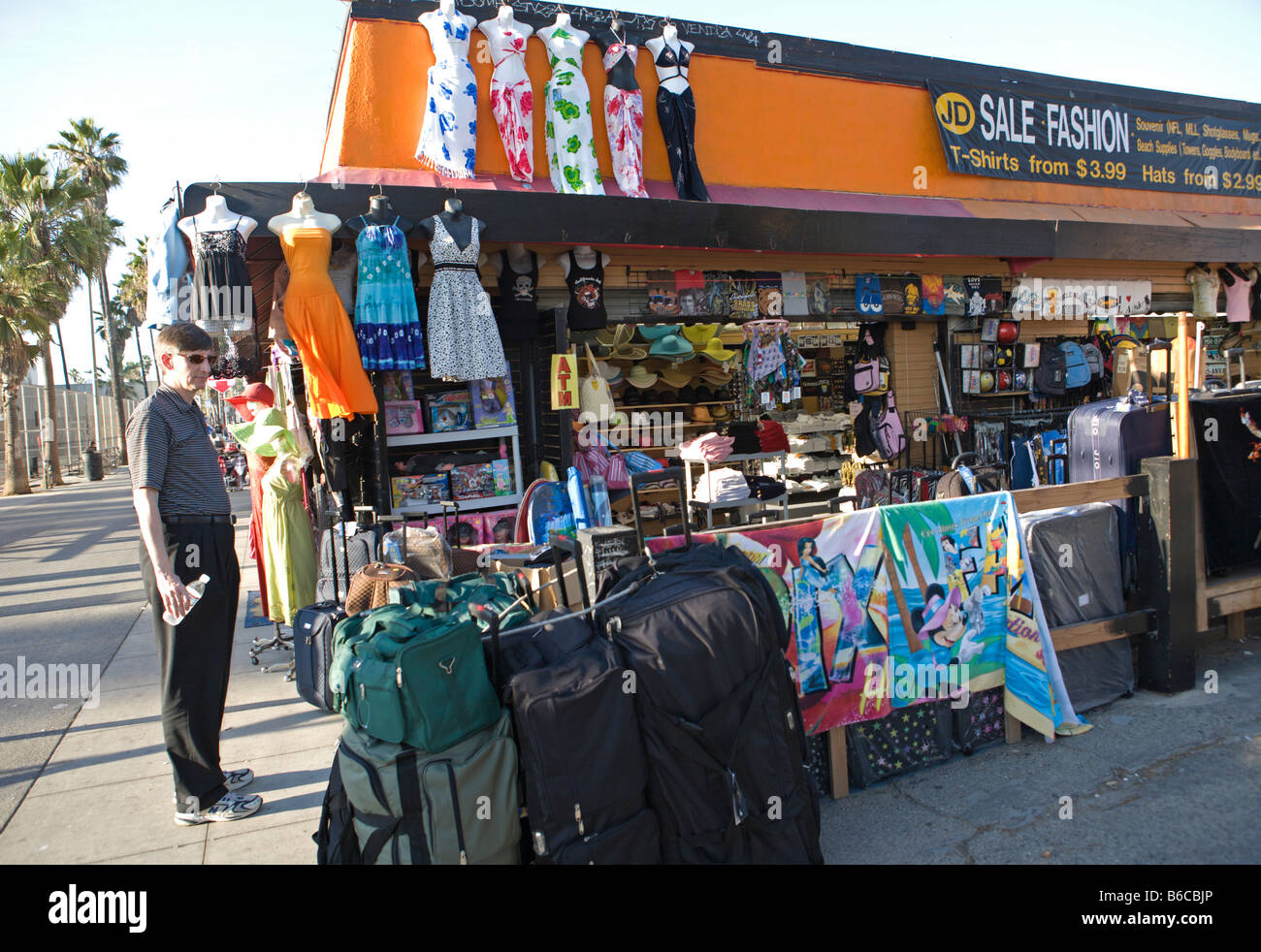 Textile shops at Santa Monica Pier, California Stock Photo - Alamy