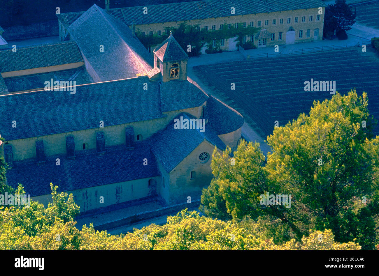 Abbey senanque in france hi-res stock photography and images - Alamy