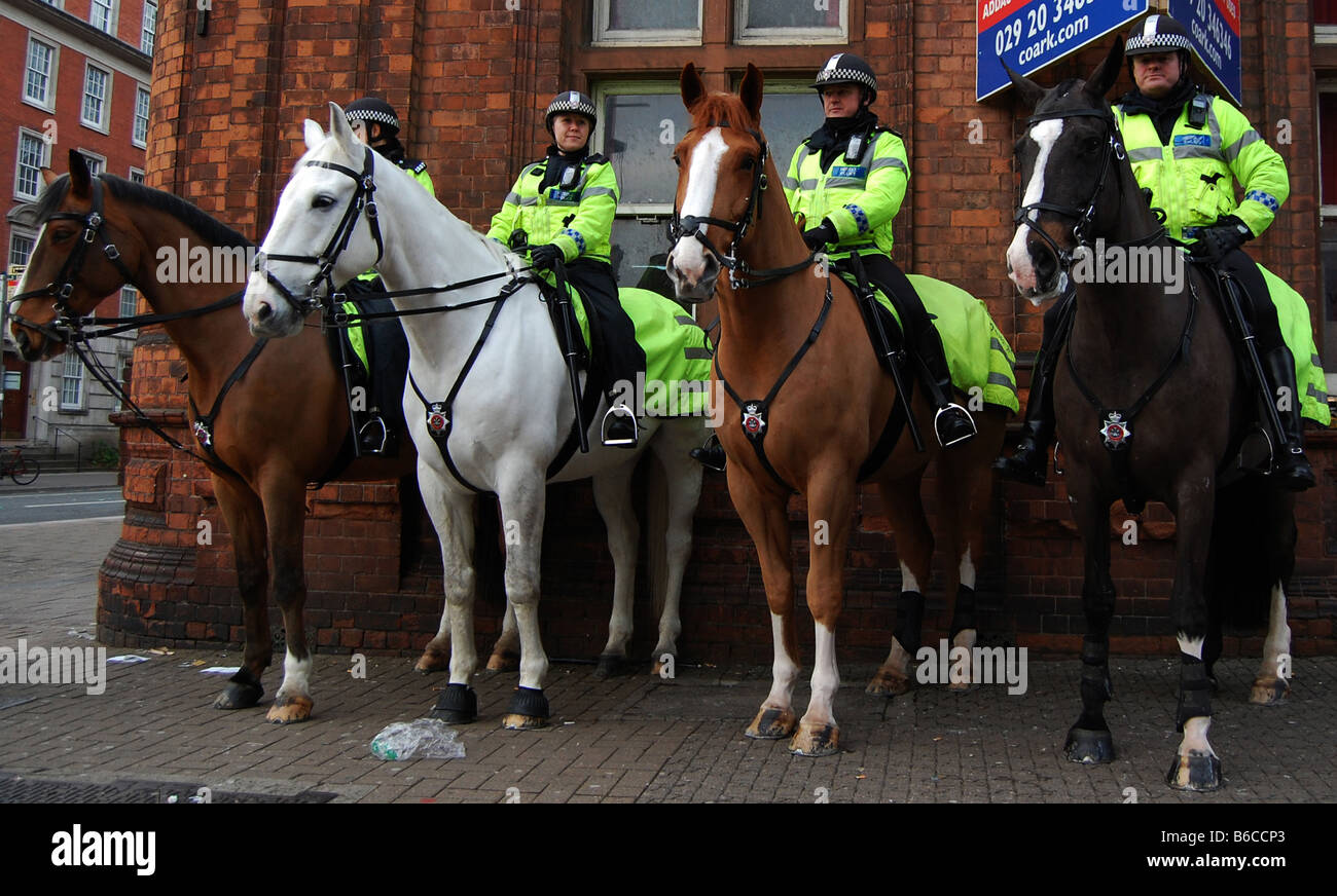 Patrolling outside hi-res stock photography and images - Alamy