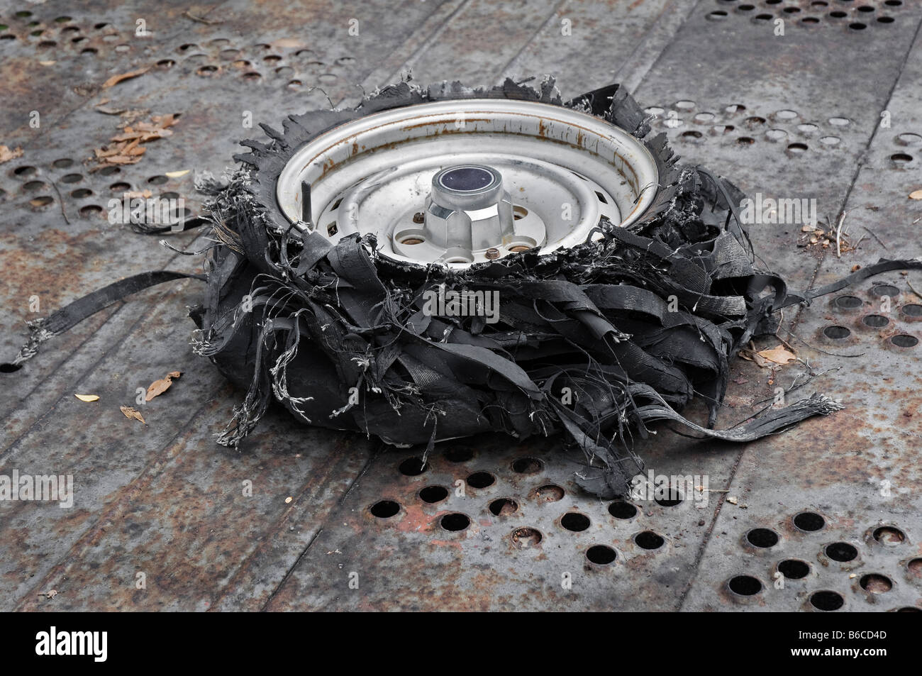 Shredded tire hi-res stock photography and images - Alamy
