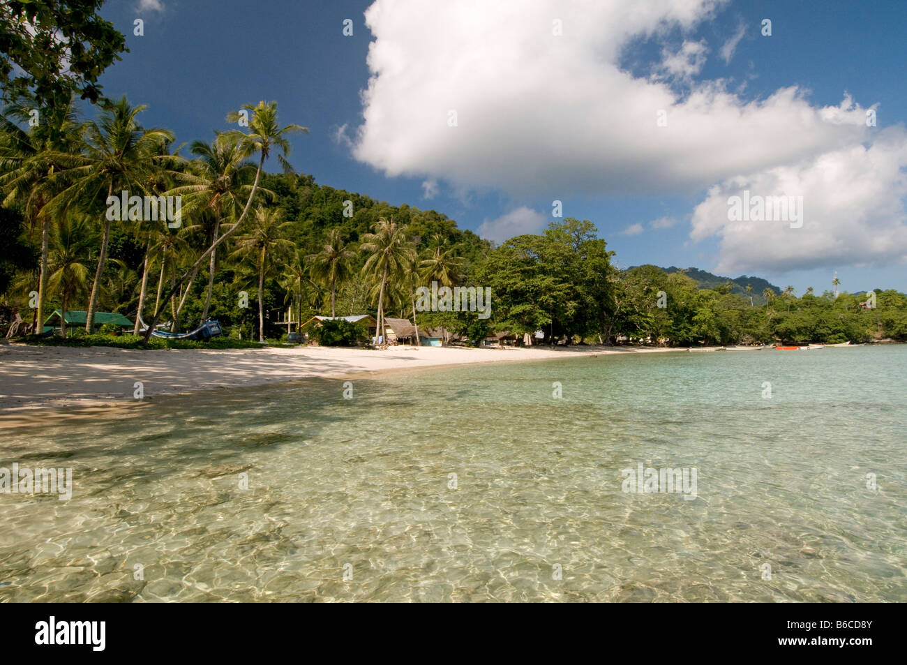 Gapang beach on the island of Pulau Wey, North Sumatra Stock Photo - Alamy