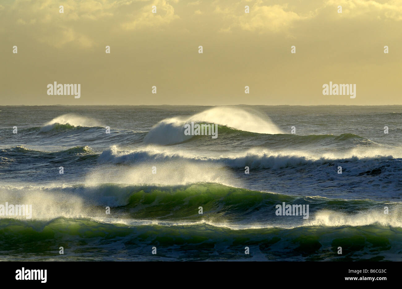 Wind-blown waves at Ballina northern NSW Australia Stock Photo - Alamy