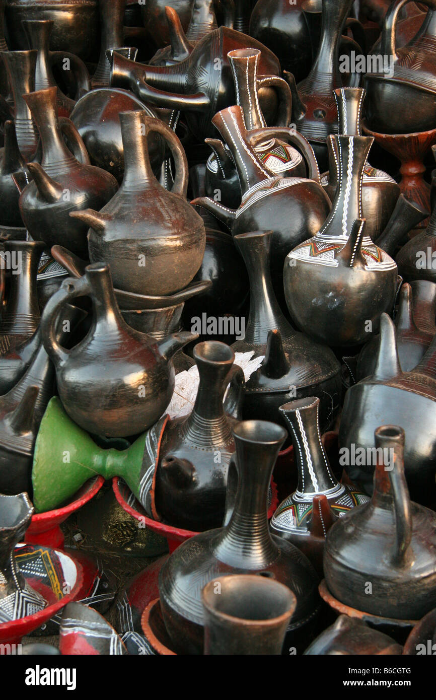 Ethiopian coffee pots hi-res stock photography and images - Alamy