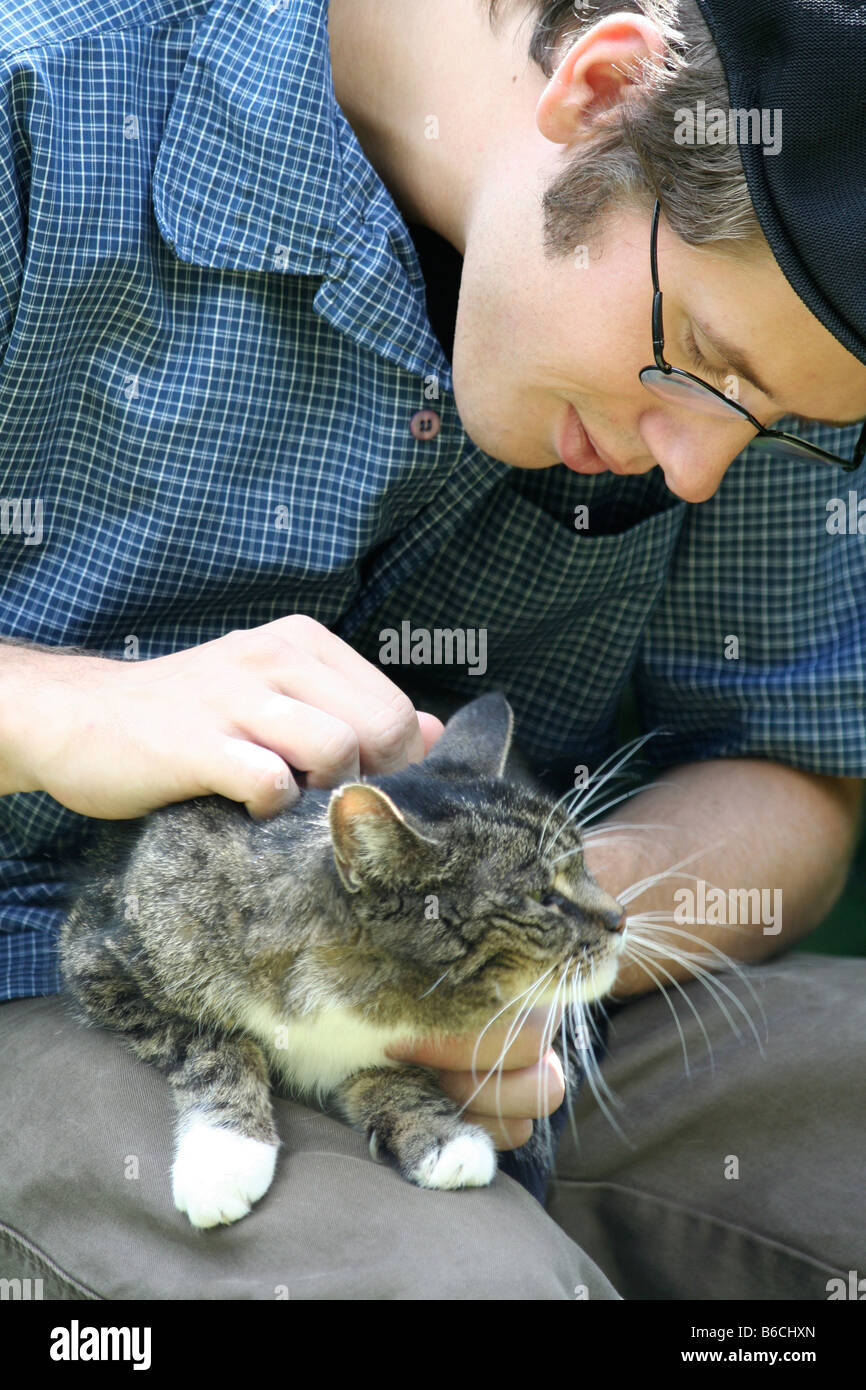 Cat caps hi-res stock photography and images - Alamy