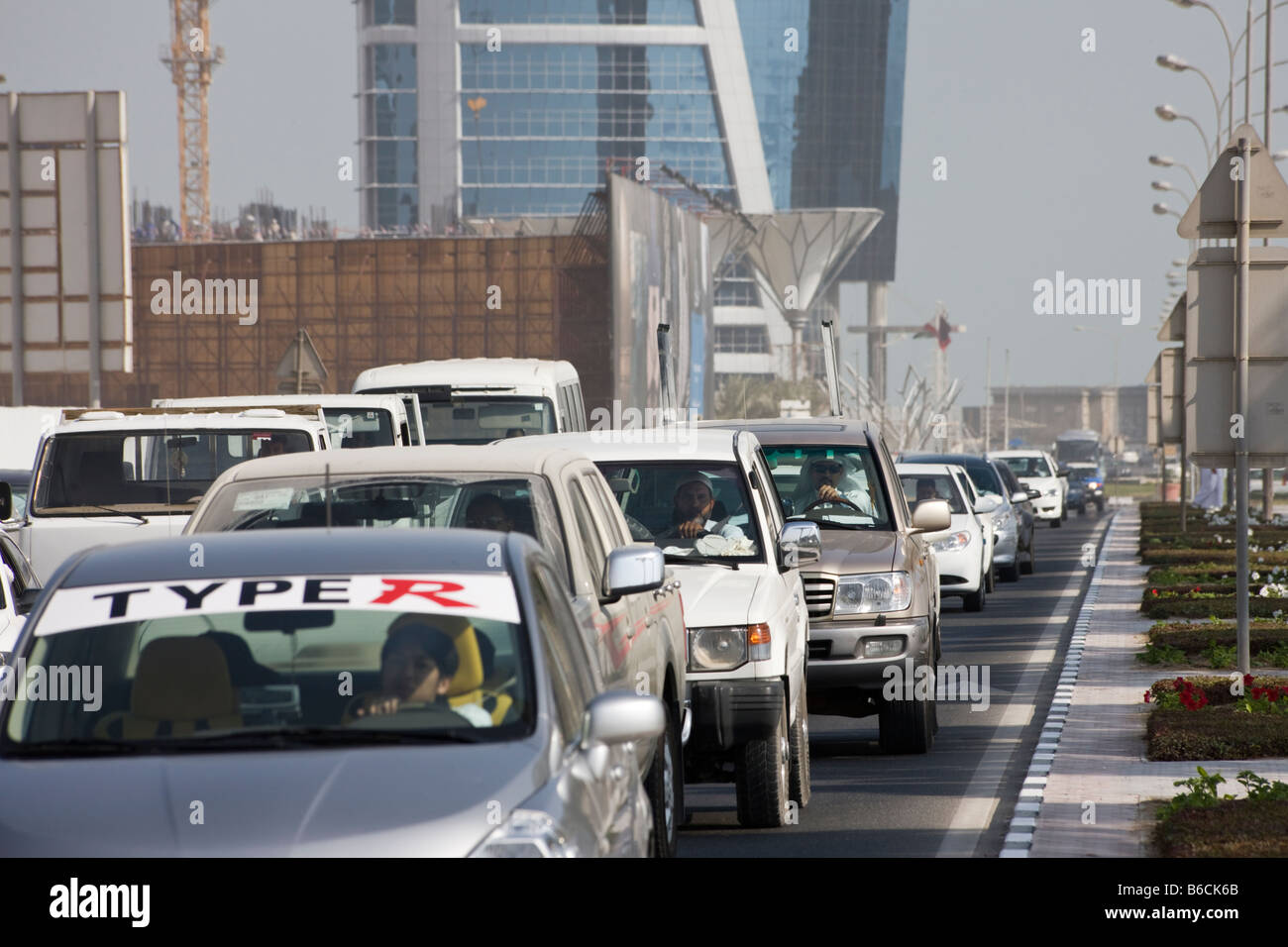 traffic in Doha Qatar Stock Photo - Alamy