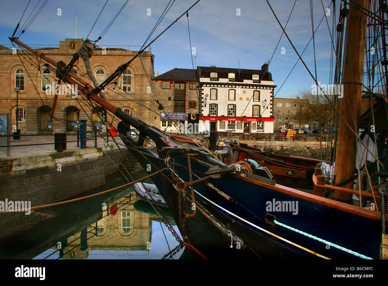 Sutton Harbour on the Barbican in Plymouth, Devon Stock Photo - Alamy