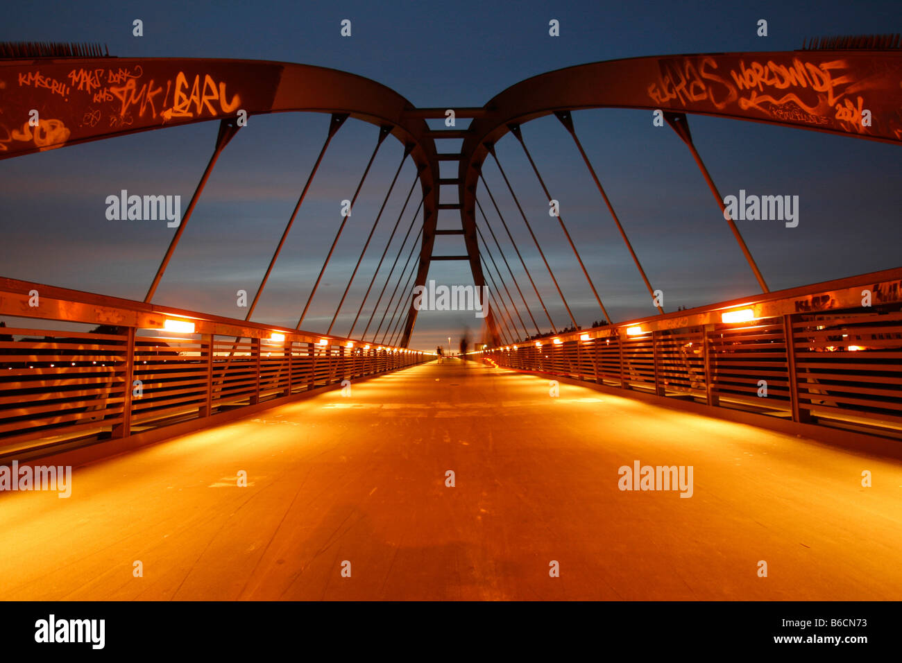 Bridge lit up at dusk, Prenzlauer Berg, Berlin, Germany Stock Photo - Alamy