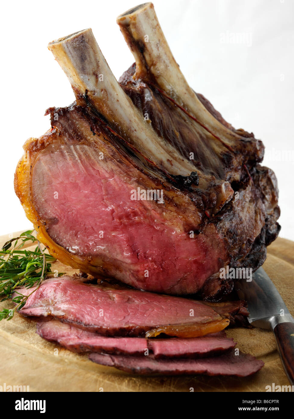 Rib beef on carving board hi-res stock photography and images - Alamy