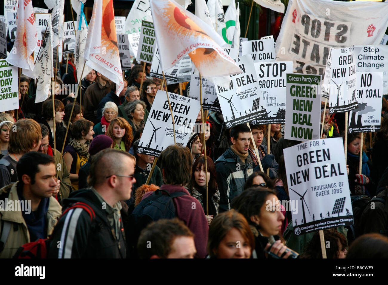 Campaign against climate change hi-res stock photography and images - Alamy