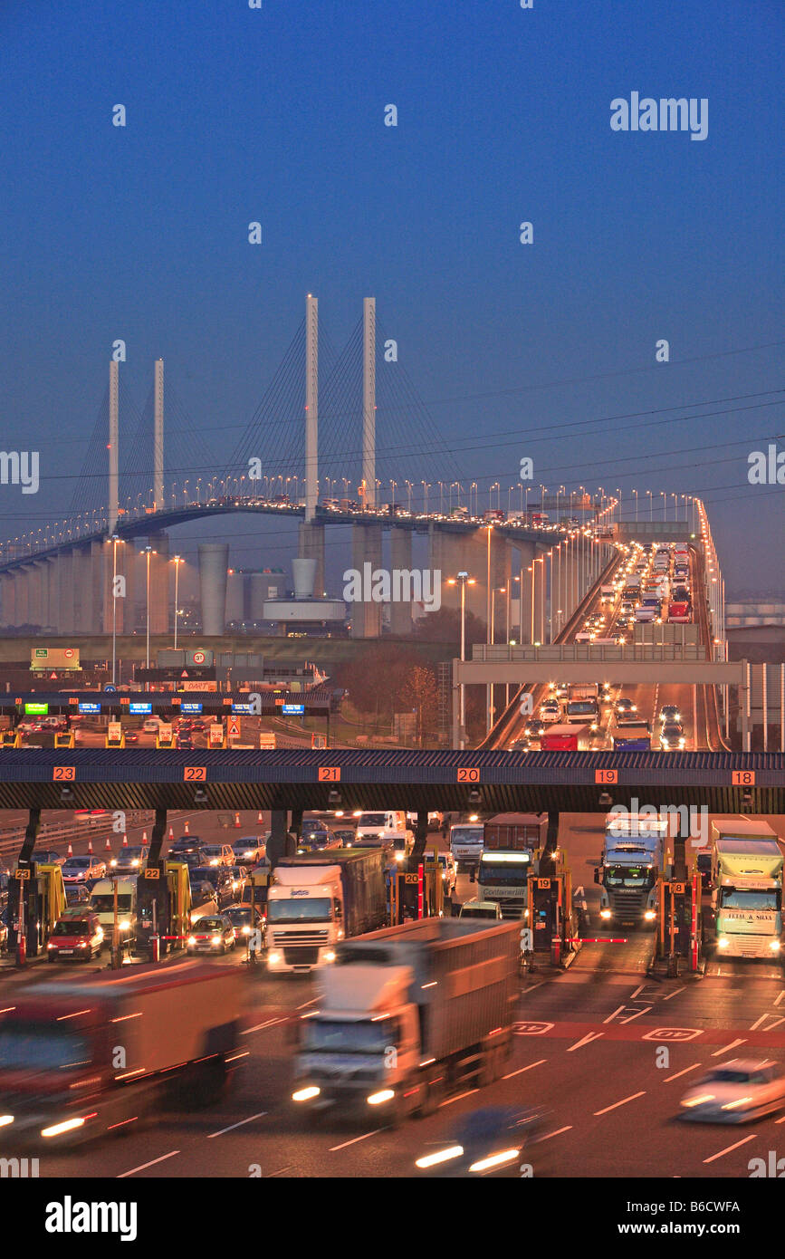 Kent, Queen Elizabeth Bridge, Dartford Crossing Stock Photo - Alamy