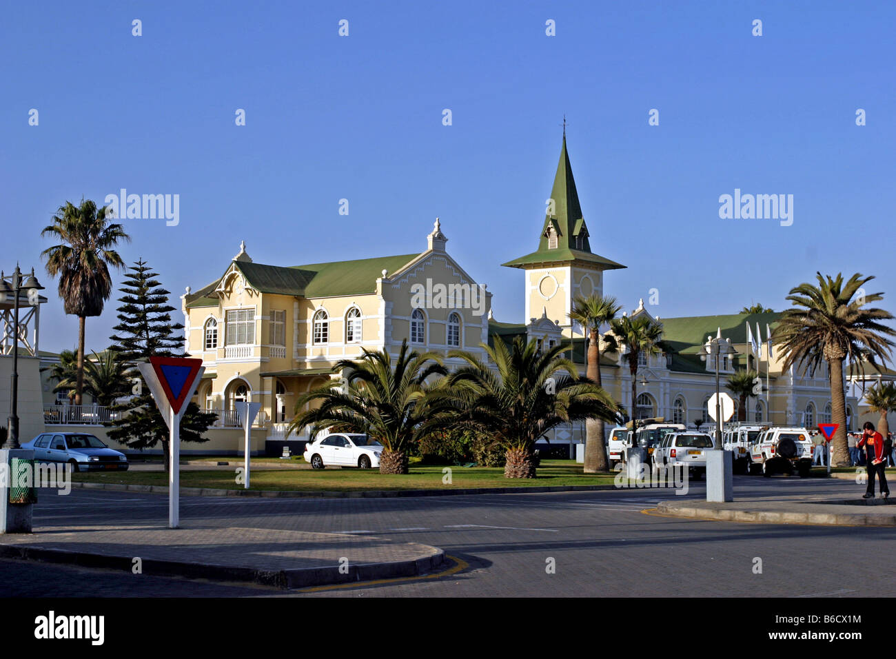 Cars parked in front of church Stock Photo - Alamy