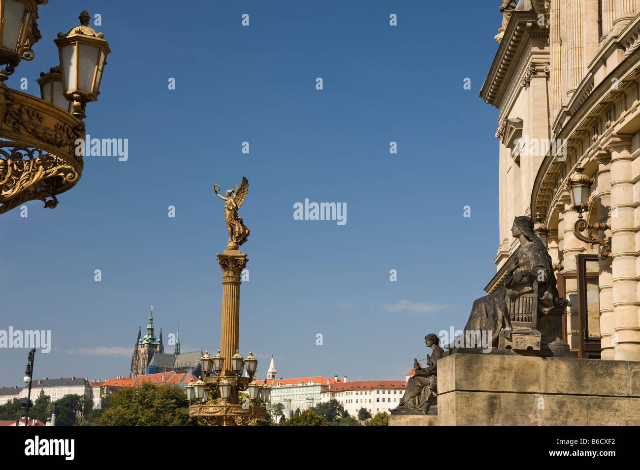 Old town hall with city muse hi-res stock photography and images - Alamy