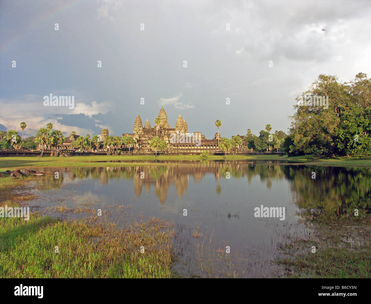 Old ruins of temple at waterfront Stock Photo - Alamy
