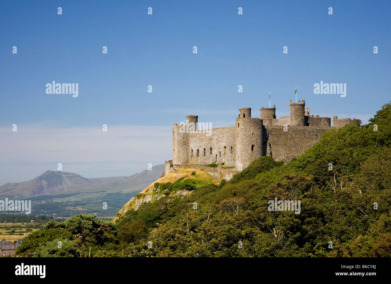 British castle hi-res stock photography and images - Alamy
