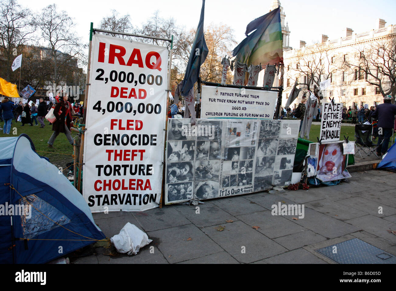 BRIAN HAW, PARLIAMENT SQUARE PEACE PROTEST Stock Photo - Alamy
