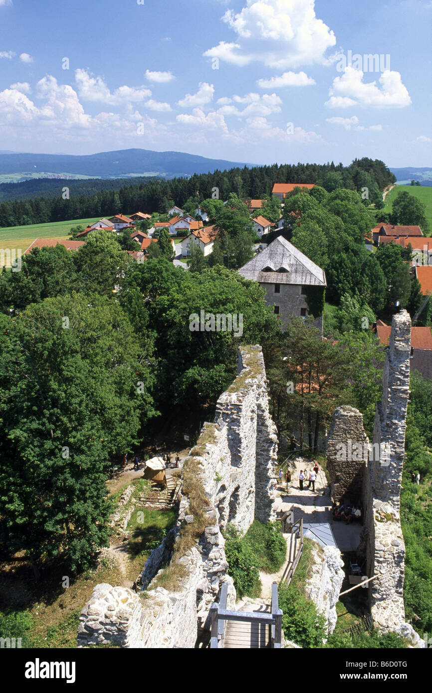 Ruins of castle in village, Weissenstein Castle, Bavarian Forest ...