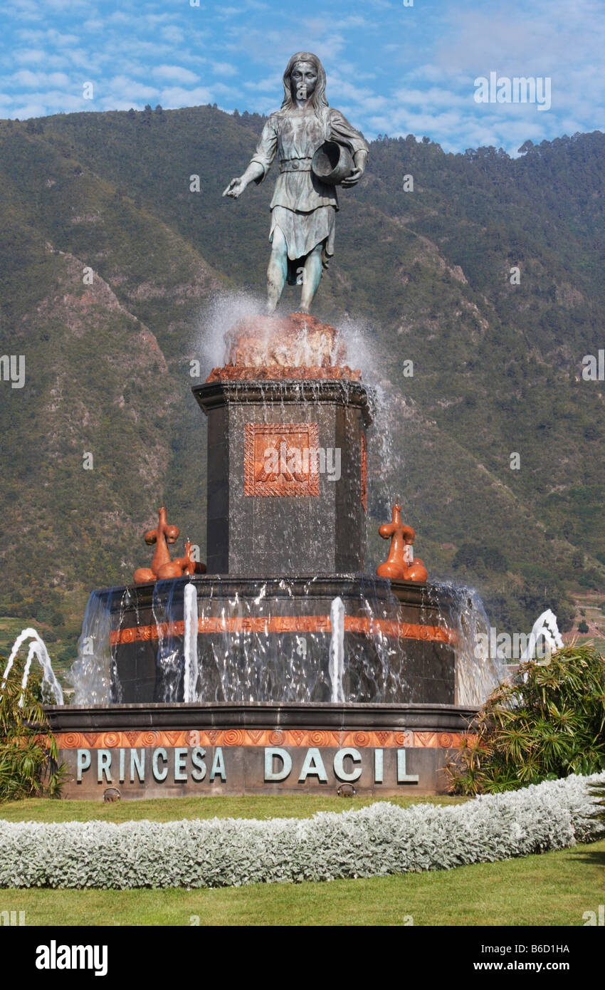 La Orotava: Statue Of Princesa Dacil, Daughter Of Guanche King, Bencomo ...