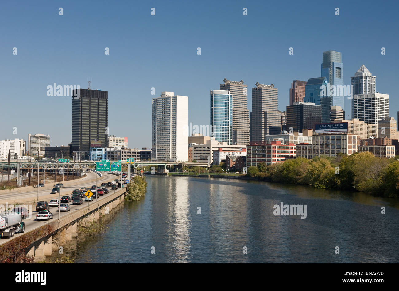 2013 HISTORICAL SCHUYLKILL RIVER DOWNTOWN SKYLINE CENTER CITY ...